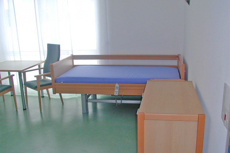 St. Vincenz-Stift, Rüdesheim-Aulhausen | Kroos Objekteinrichtungen ...